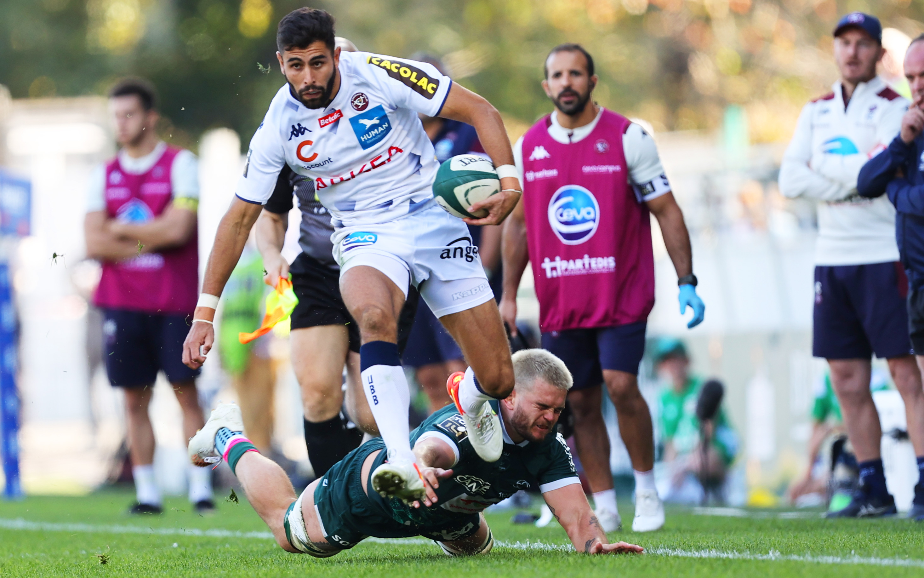 6 joueurs dans l'équipe de la semaine - Actualités - Union Bordeaux ...