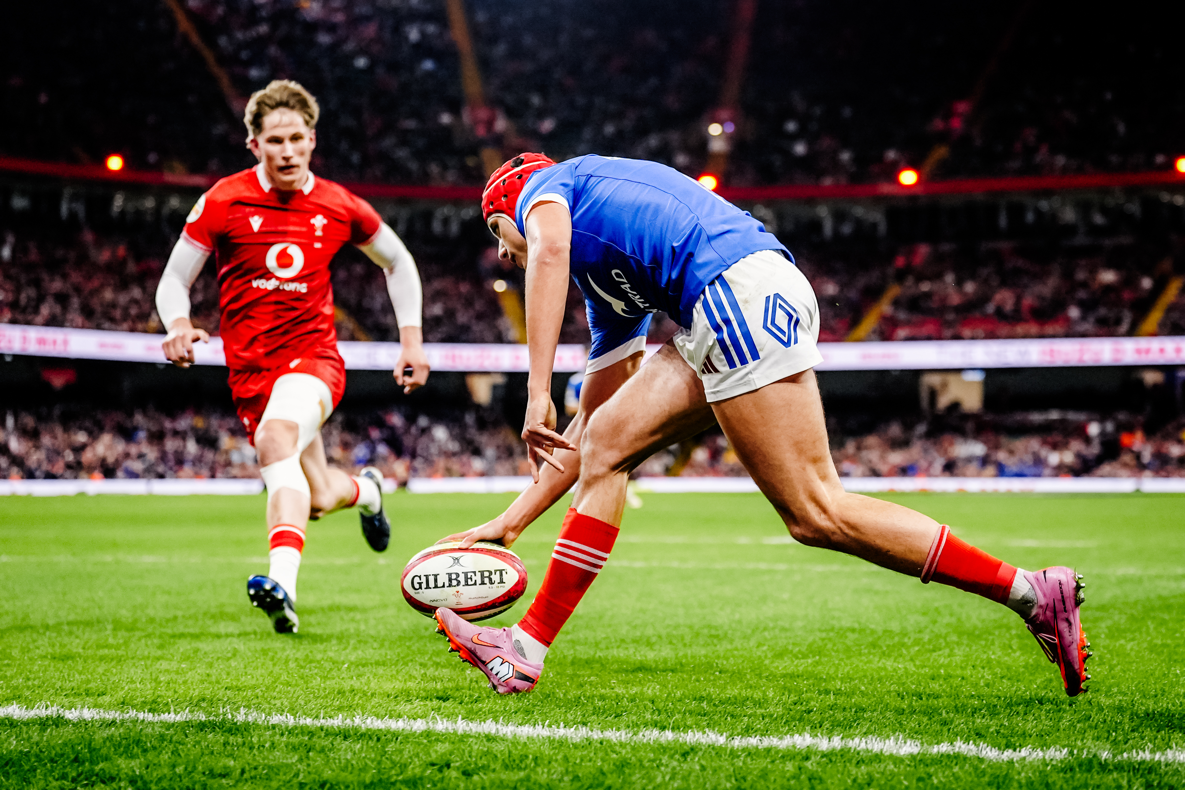 6 Nations : premier déplacement réussi pour les Bleus et les Bleuets ...
