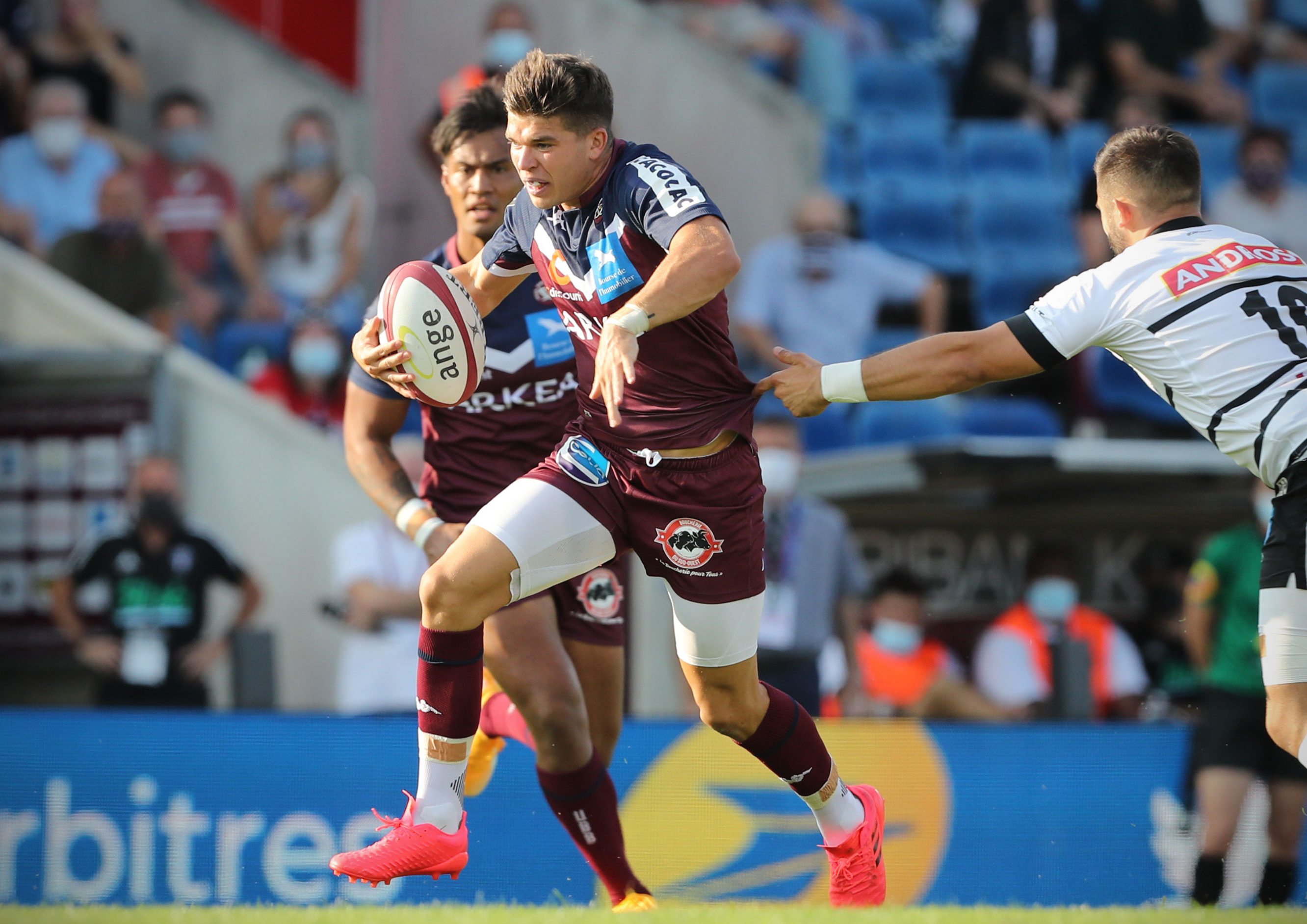 Matthieu Jalibert MVP de la 4e journée du Tournoi - Actualités - Union ...